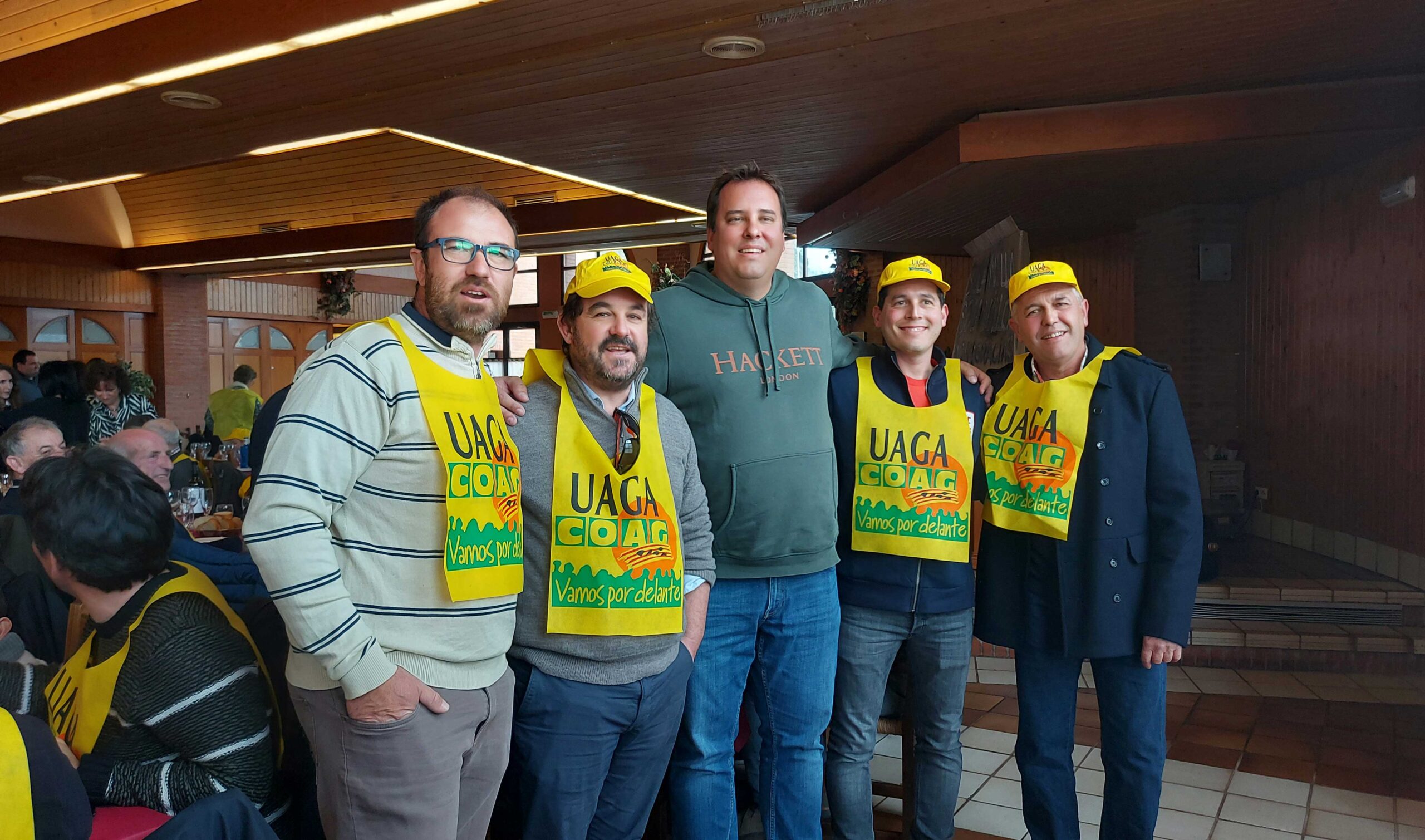 Homenaje de UAGA a Joaquín Solanilla y David Solano - El Cruzado