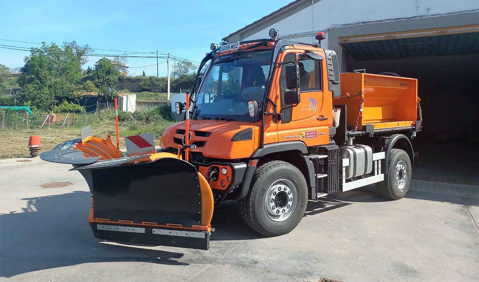 La Comarca de Ribagorza incorpora un nuevo quitanieves - El Cruzado